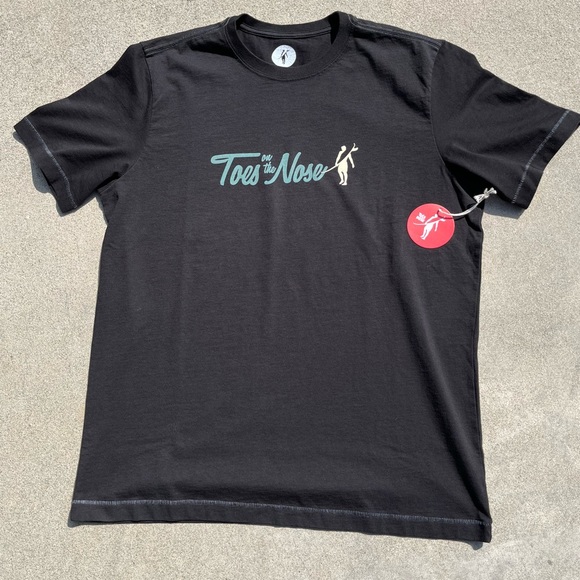 Toes On The Nose | Shirts | Toes On The Nose Black Tshirt | Poshmark